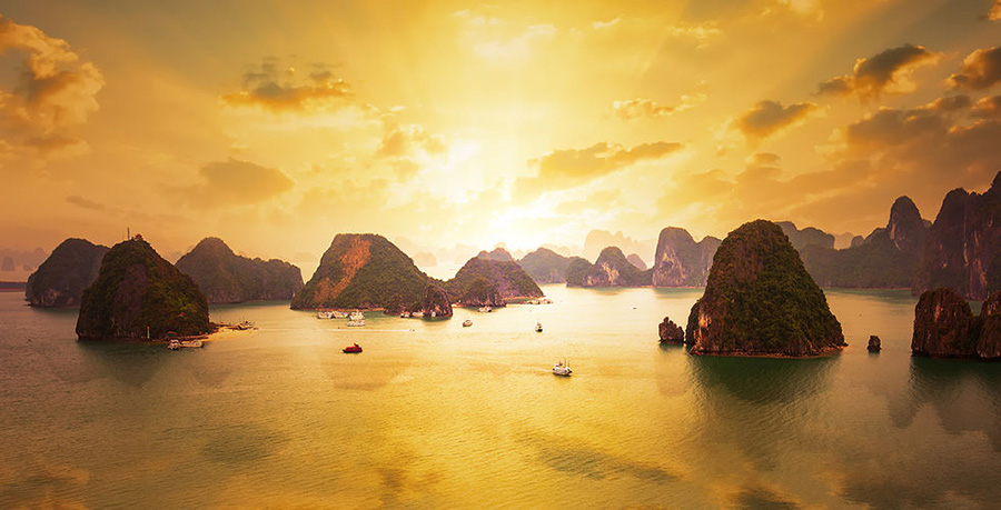 Sức hút quá lớn, các đại gia cùng nhau “hành quân” về Hạ Long! - SunHome
